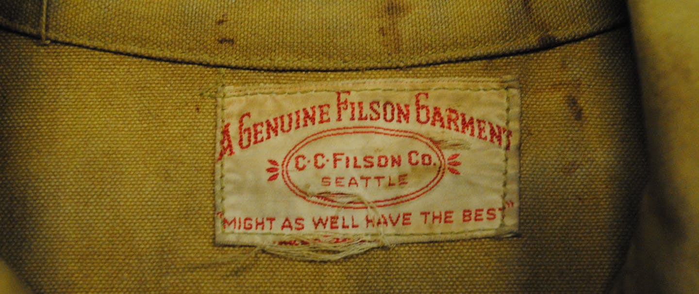 商品を販売 C.C. FILSON COMPANY Seattle, WA U.S.A - www.gorgas.gob.pa