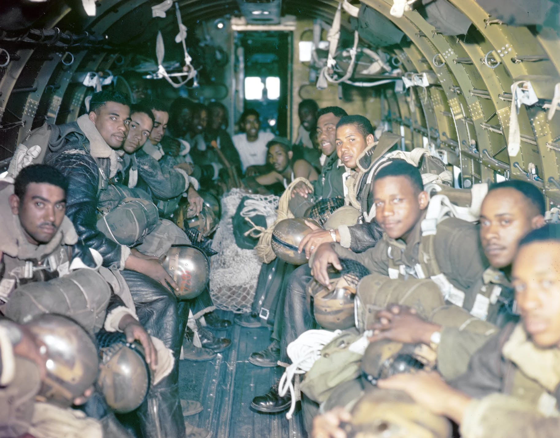 The Triple Nickels: Smoke Jumpers of the 555th Parachute Infantry ...